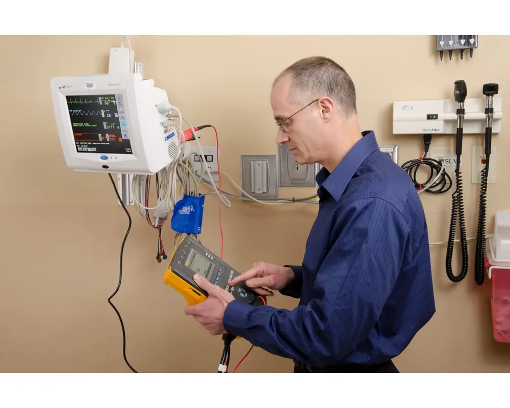 ESA615 Electrical Safety Analyzer | Fluke Biomedical